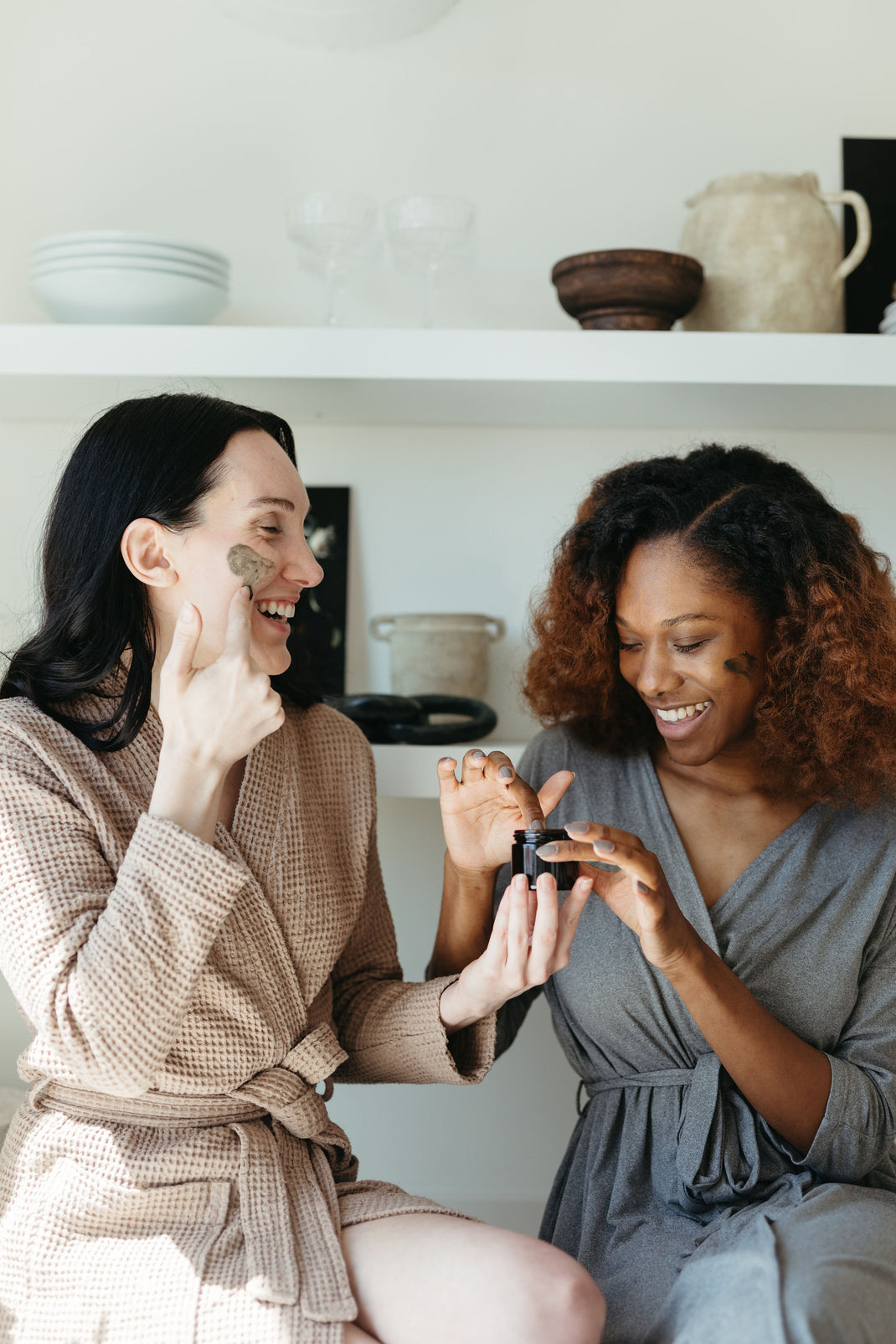 Glow Vitamin C Serum – Emogene & Co